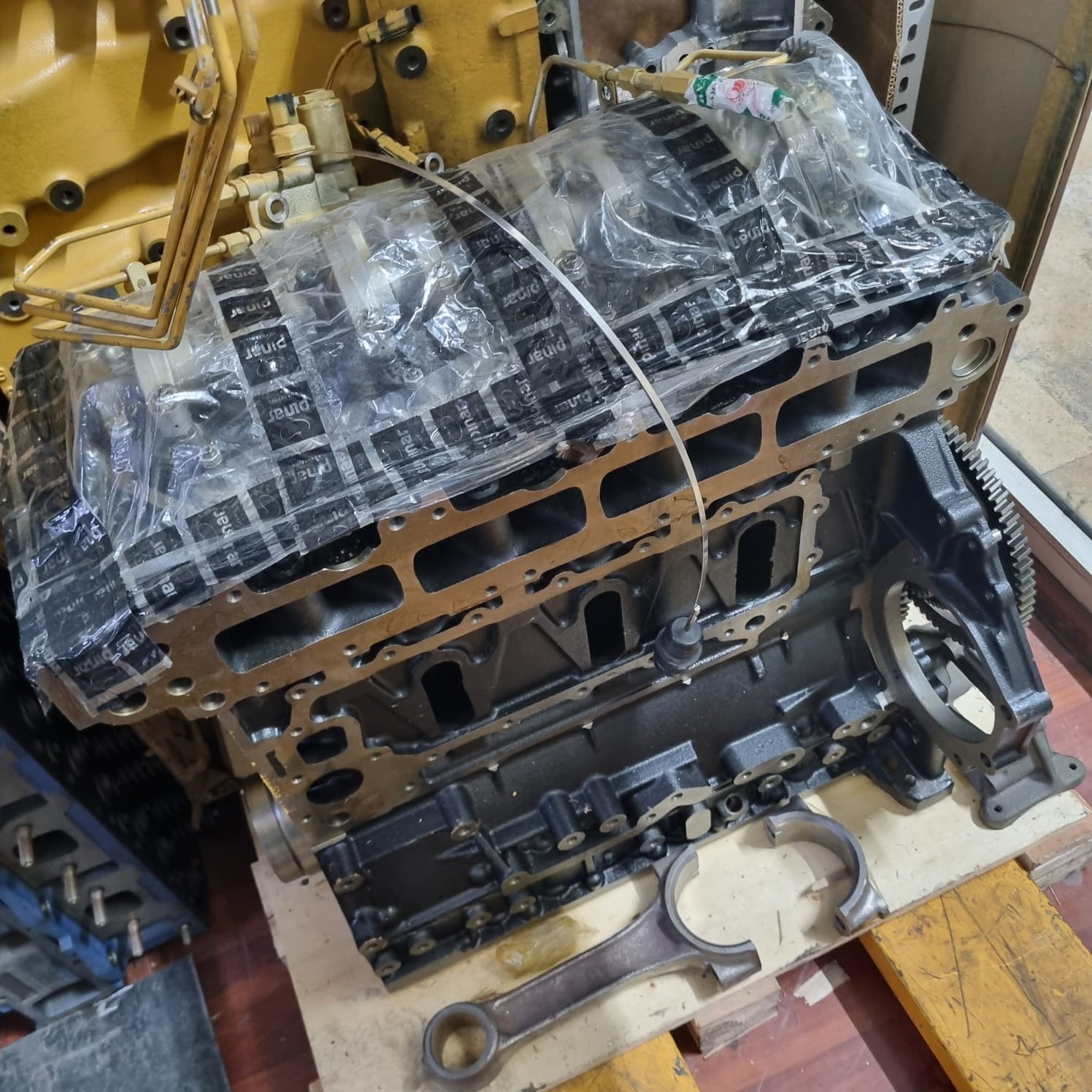 KOMPLE MOTOR ISUZU NPR75 NPR10 NPR8 EURO4 EURO5 4HK1 2010- – MYB OTO ...